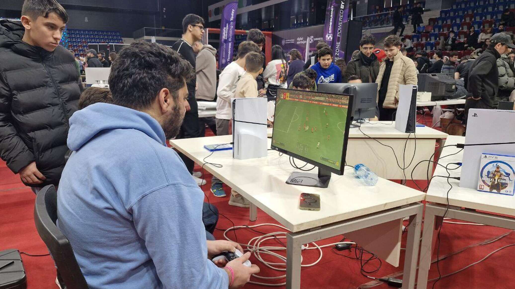 Рай для геймеров: в Баку стартовал Gamesummit Winter Edition с участием разработчиков игр - 08. ...